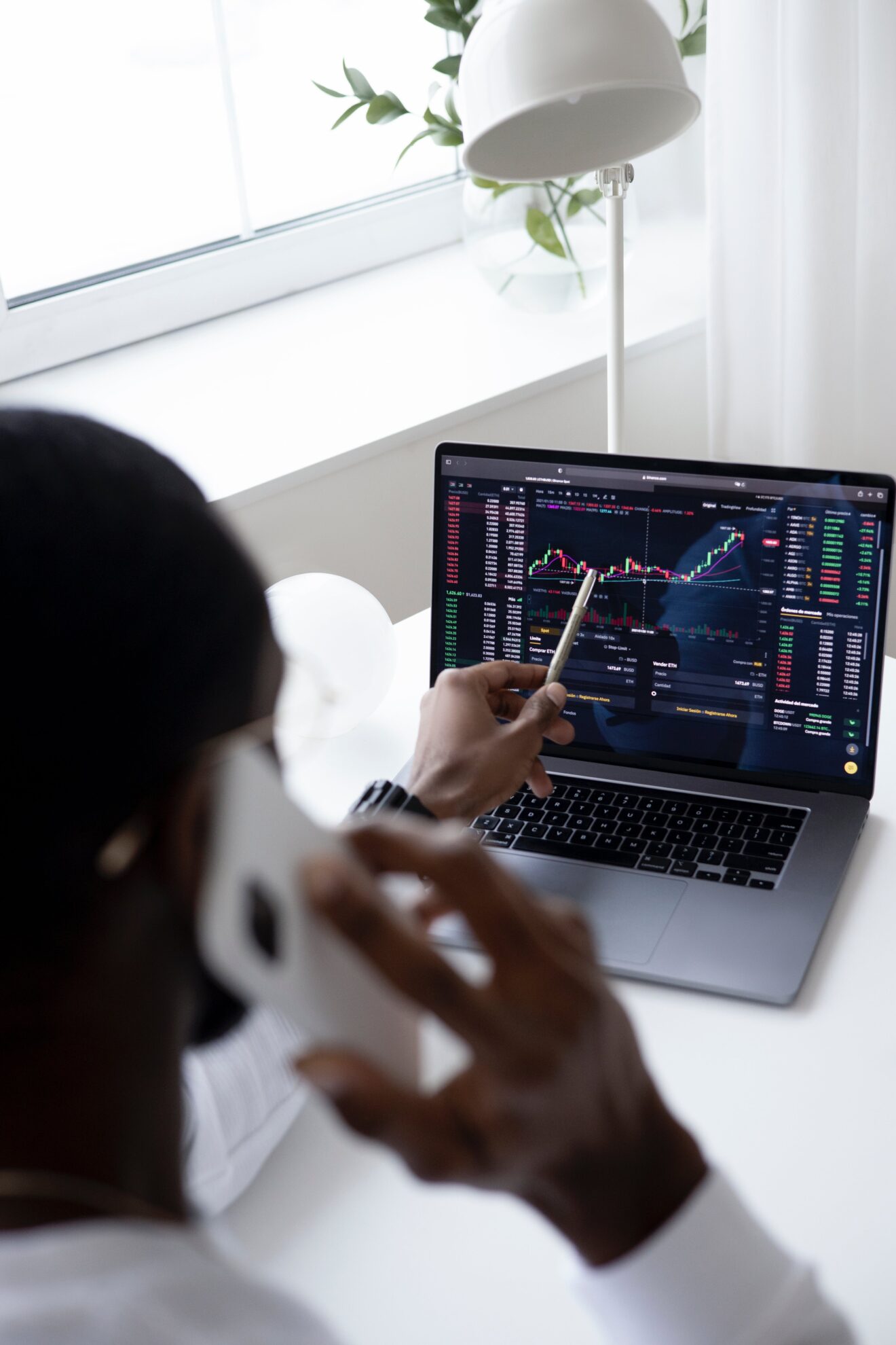 Is Stock Lending Worth It? | The Pros and Cons